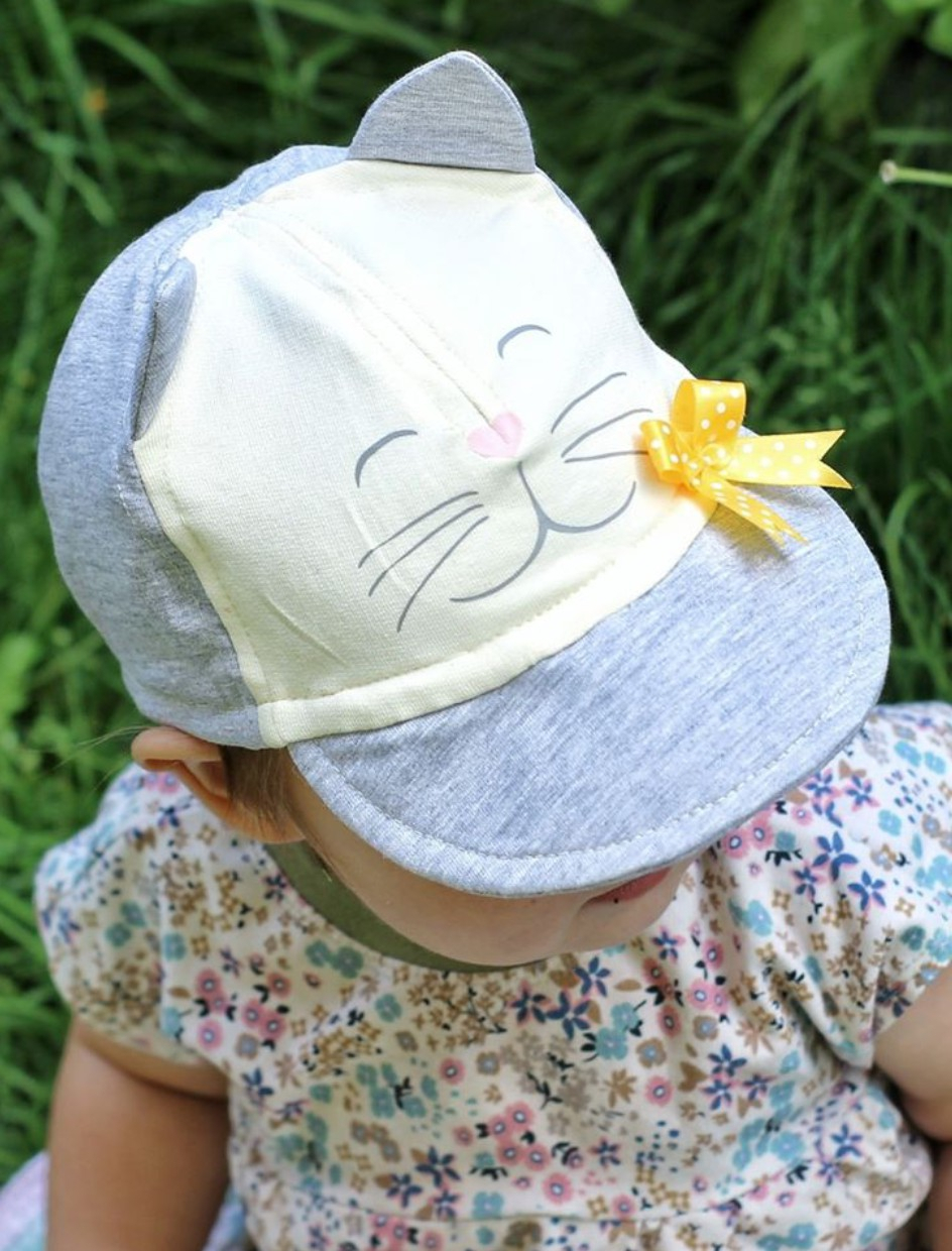 E-Book Miss Granny Cappy Lars, german | Fabrics Hemmers