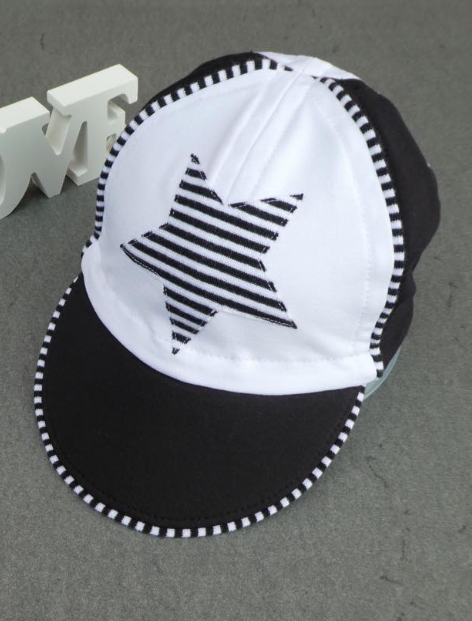 E-Book Miss Granny Cappy Lars, german | Fabrics Hemmers