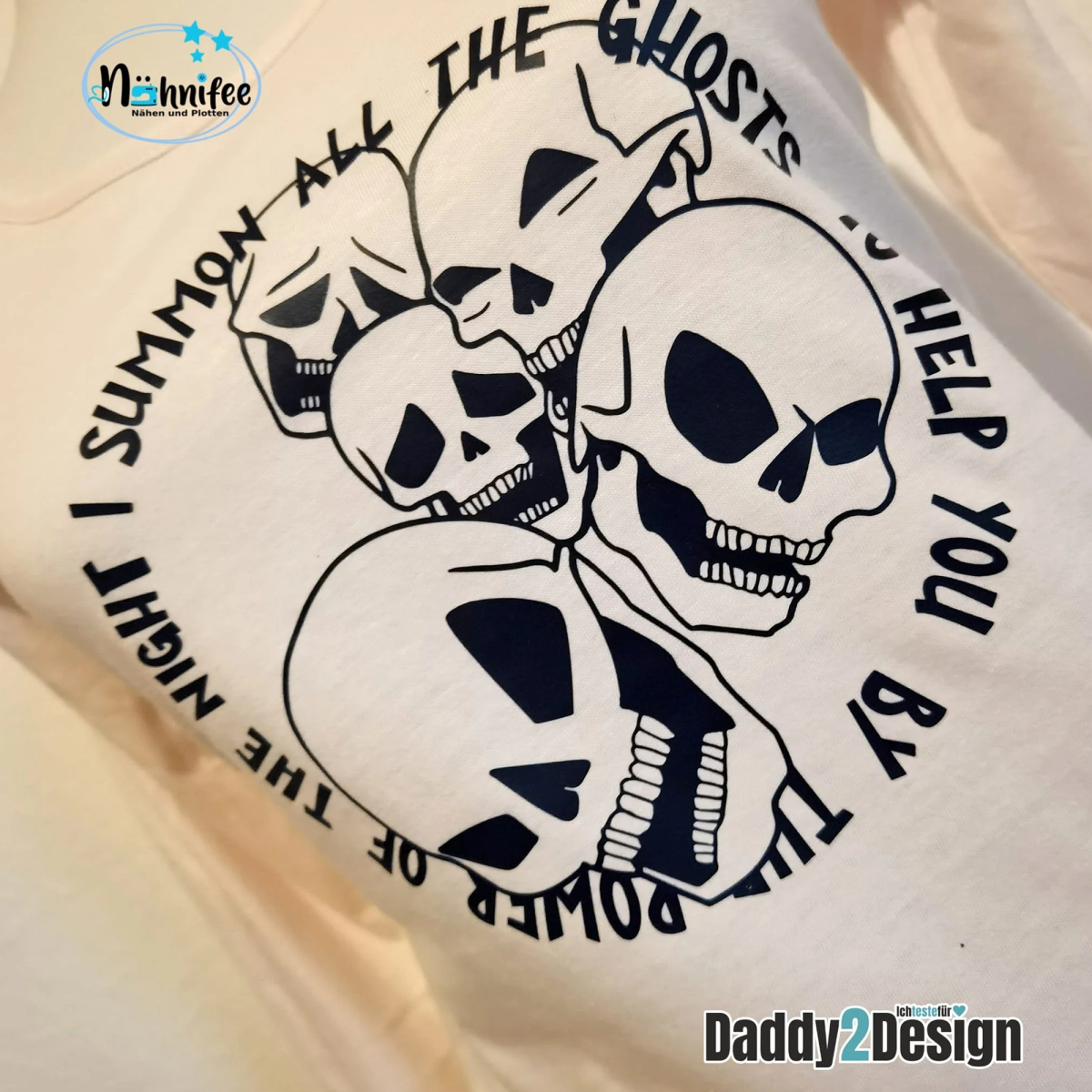 Plotterdatei Daddy2Design Skulls out of hell, german | Fabrics Hemmers