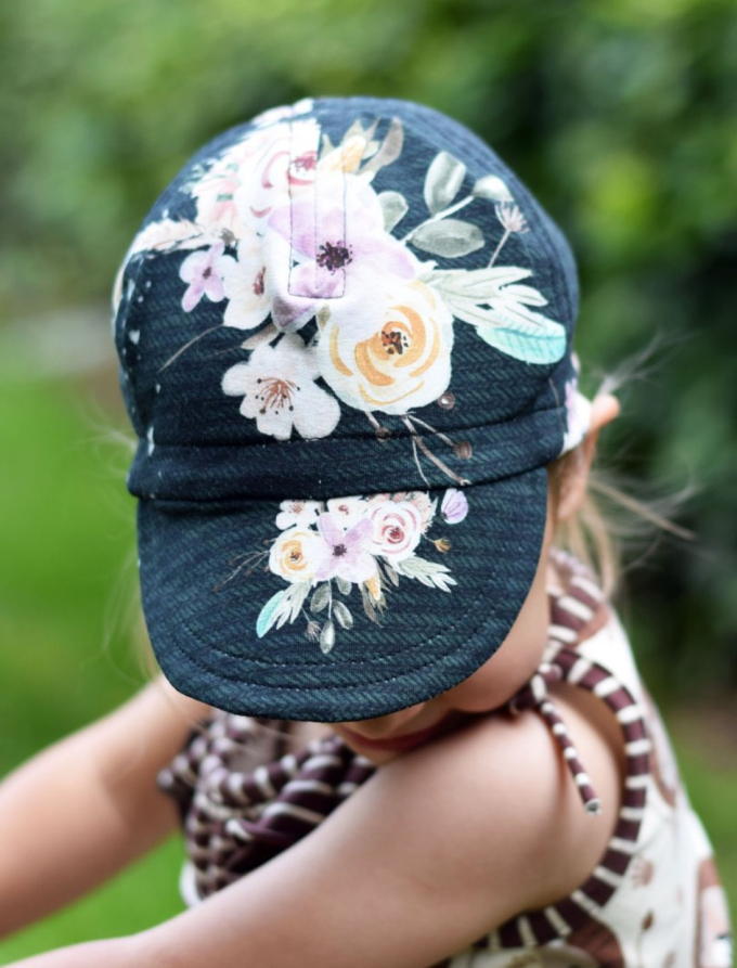 E-Book Miss Granny Cappy Lars, german | Fabrics Hemmers