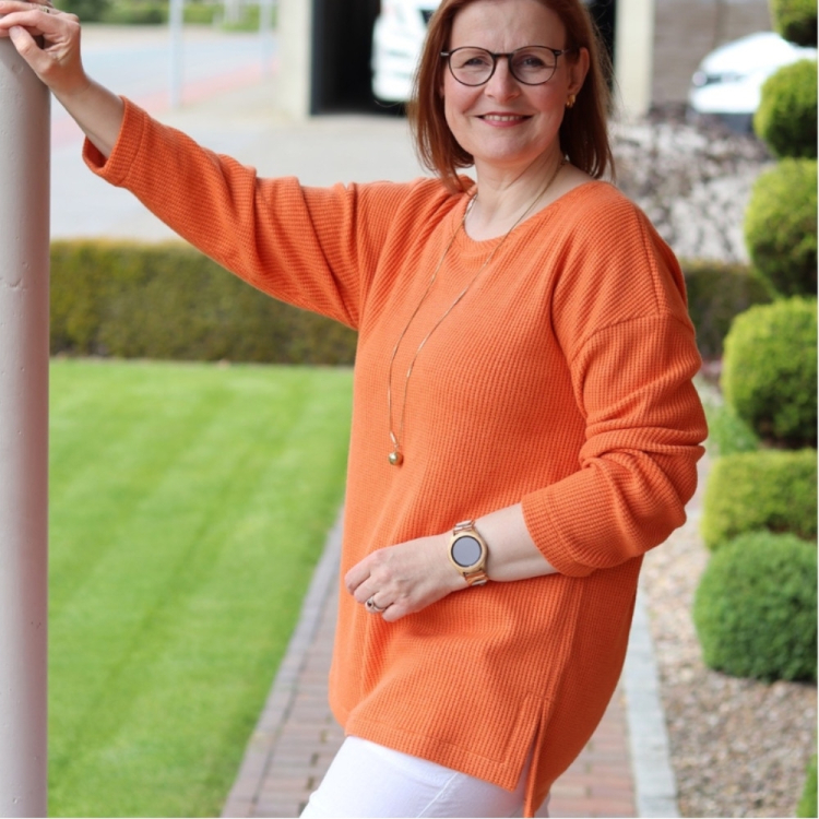 E-Book JusAsuj Damenpullover Cranberry Modell 511 | Stoffe Hemmers