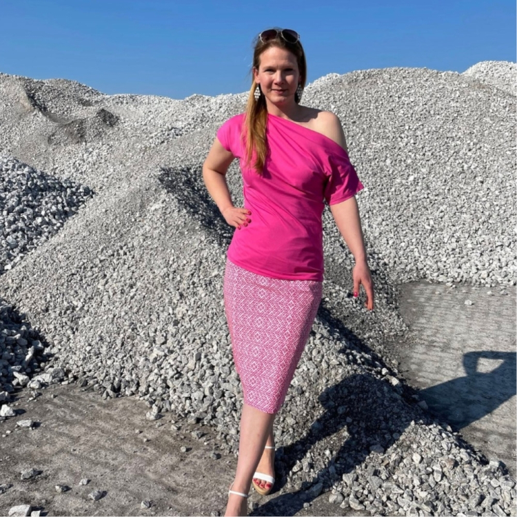 E-Book JusAsuj Damenrock Cranberry Modell 515 | Stoffe Hemmers