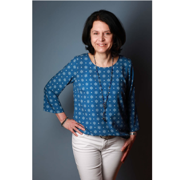 E-Book Schnitte4Friends Conny Blusenshirt | Stoffe Hemmers