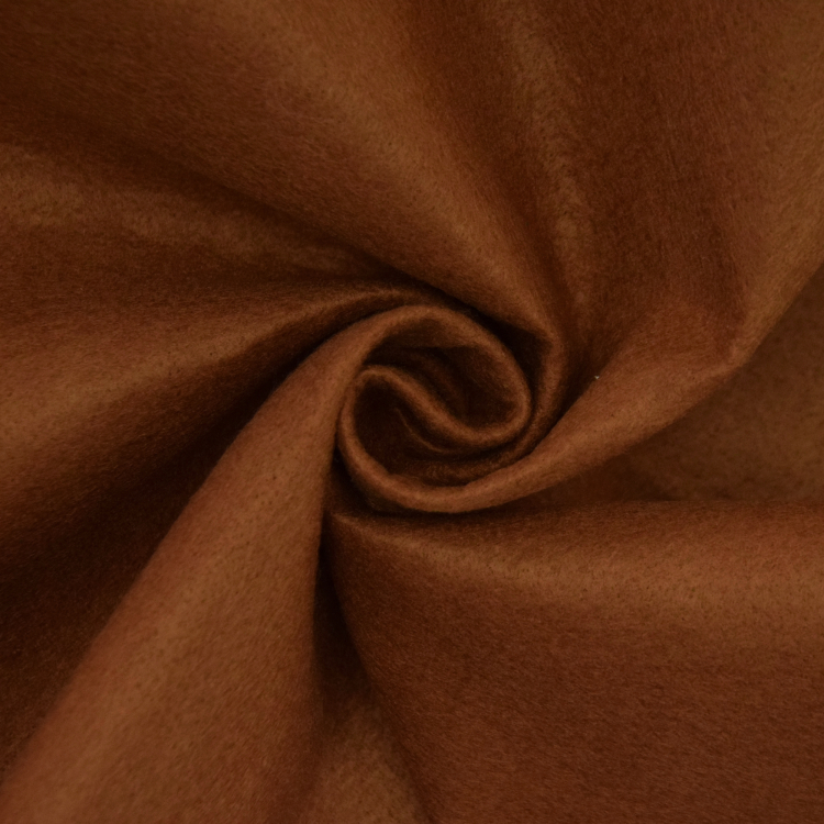Sample: Felt brown | Fabrics Hemmers